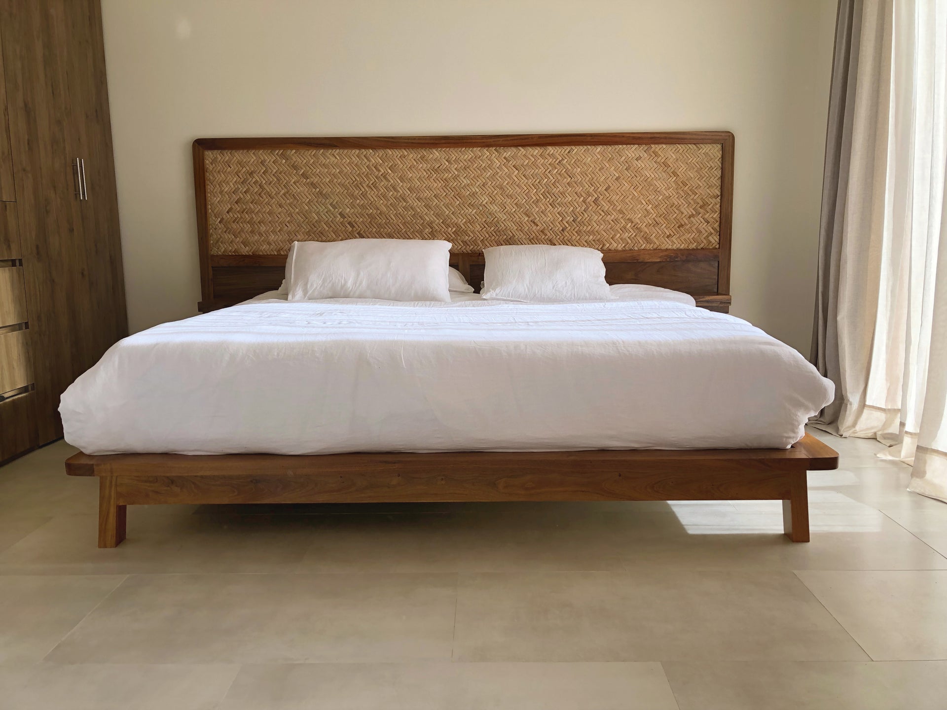 BASE DE CAMA MAGNOLIA / MAGNOLIA BED FRAME